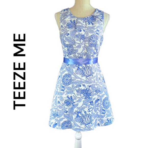 Teeze Me | Dresses | Teeze Me Blue White Floral Sleeveless Lace Back ...
